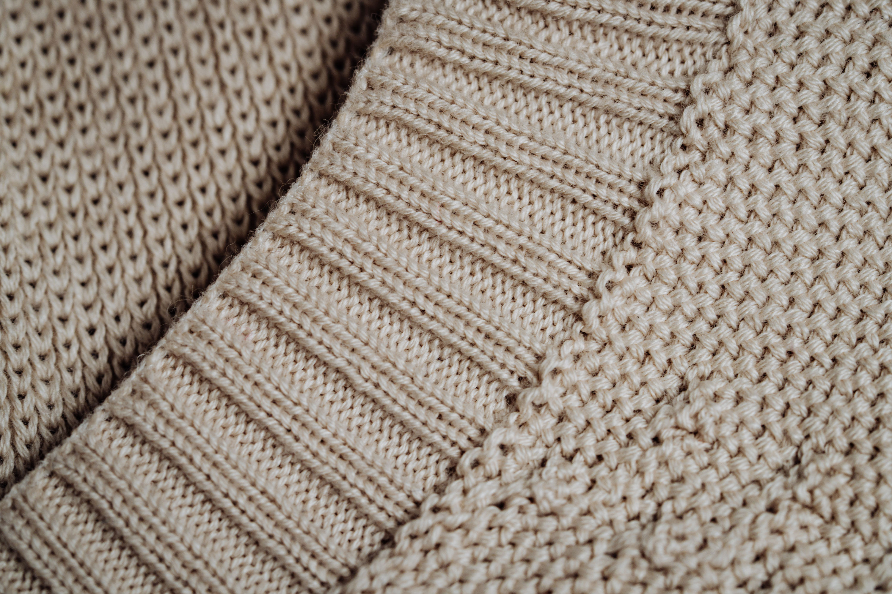 The Details | Sun Day Red