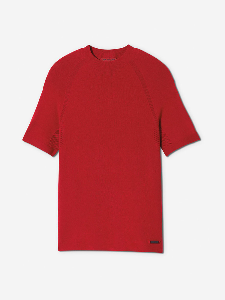 Sun Day Red by Tiger Woods