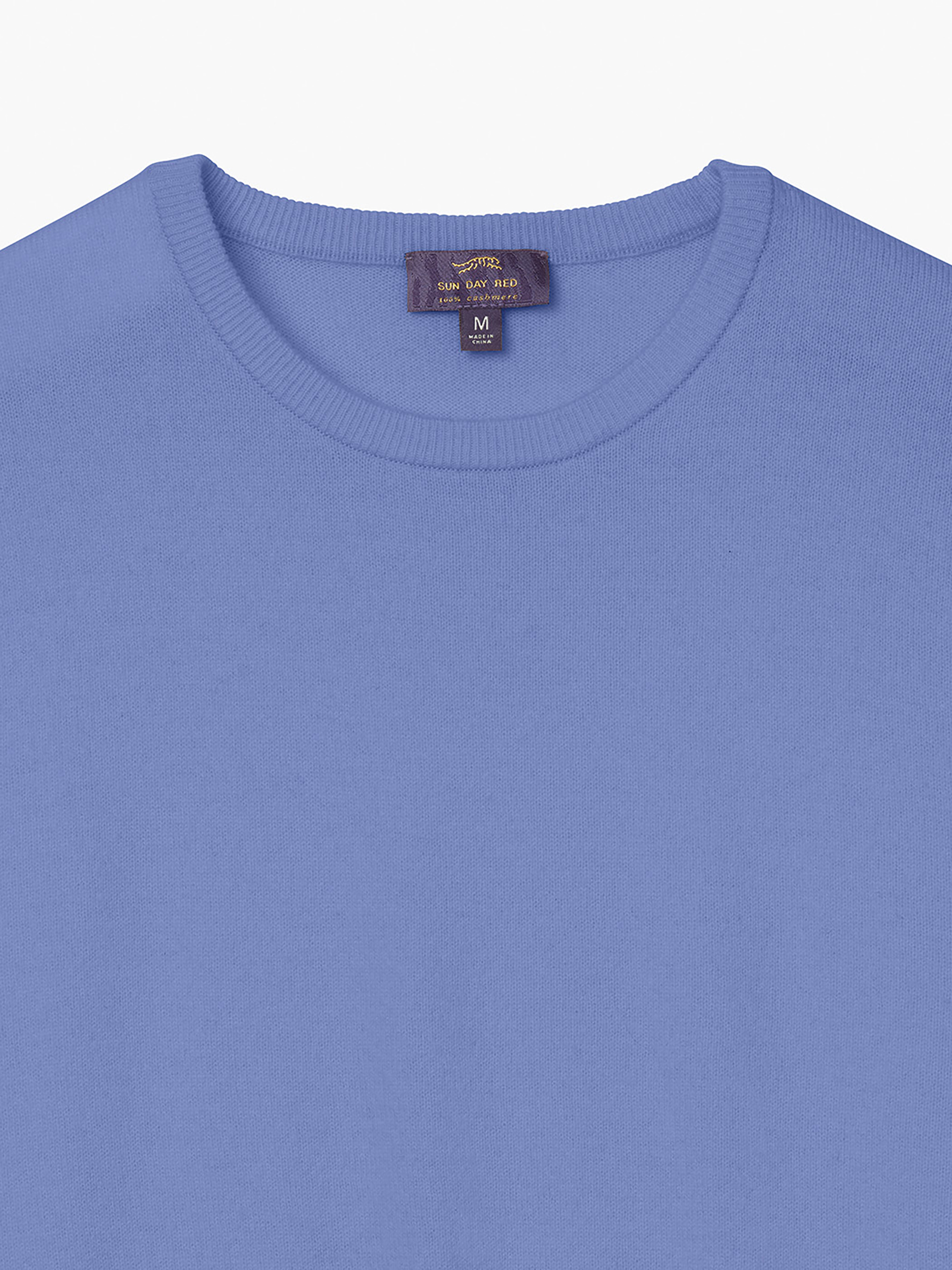 Sun Day Red by Tiger Woods