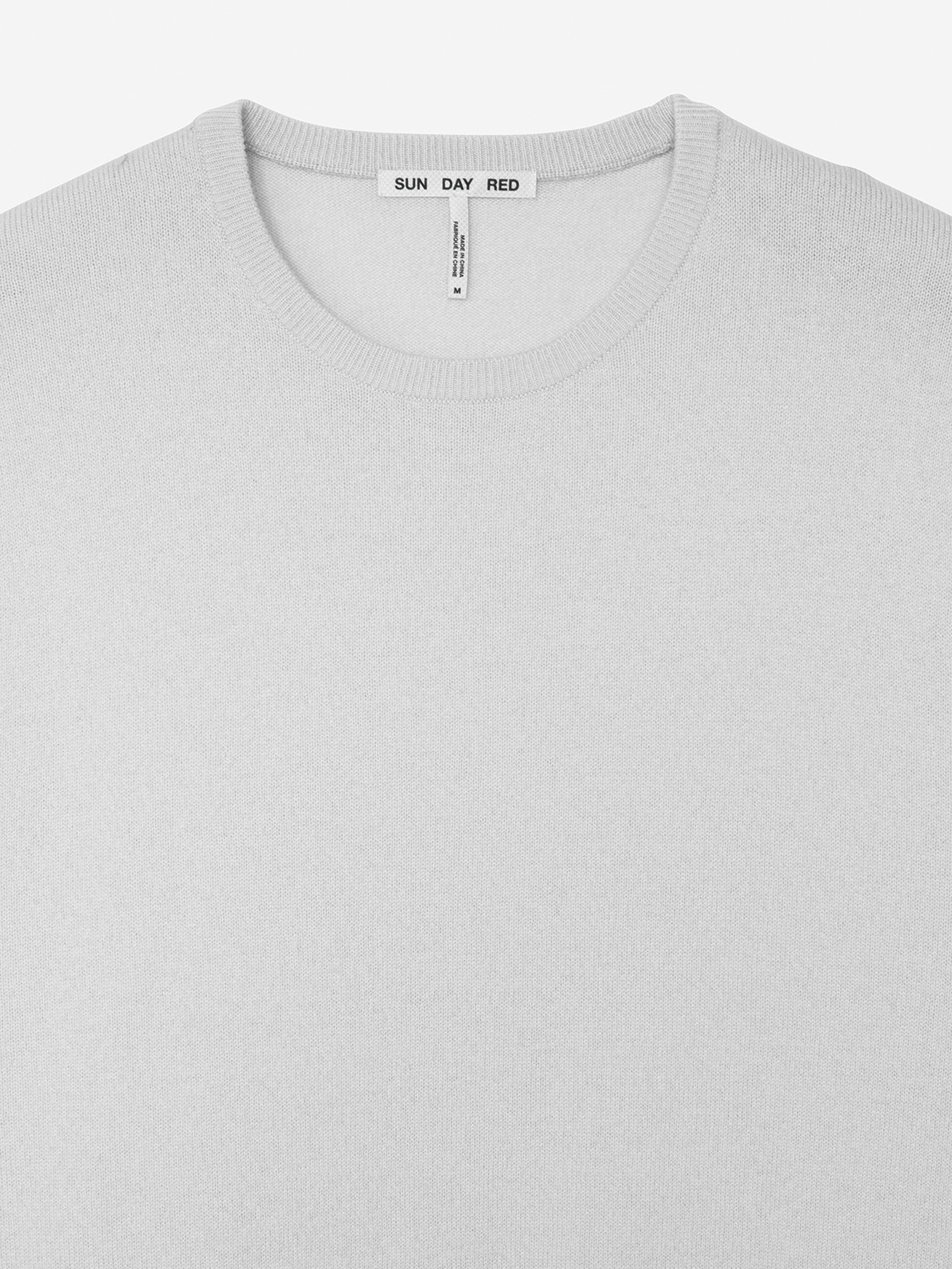 Sun Day Red by Tiger Woods